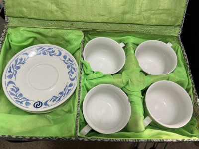 BEAUTIFUL BLUE & WHITE PORCELAIN CHINESE TEA SET IN SILK BOX BY ...