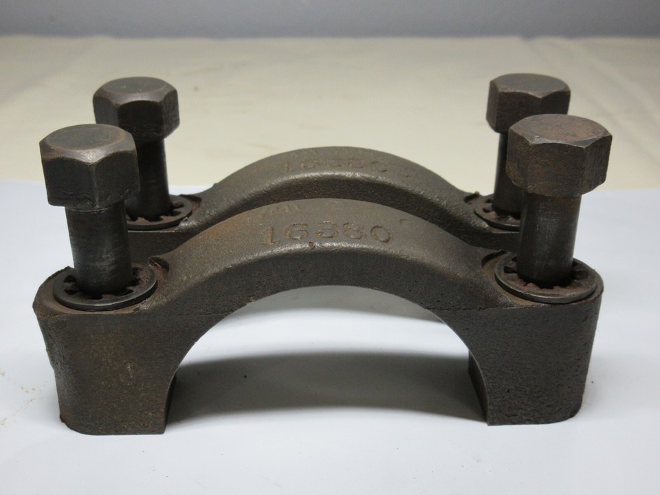 Ford GPW Jeep Willys MB Dana 25 Axle Carrier Caps with Bolts | eBay