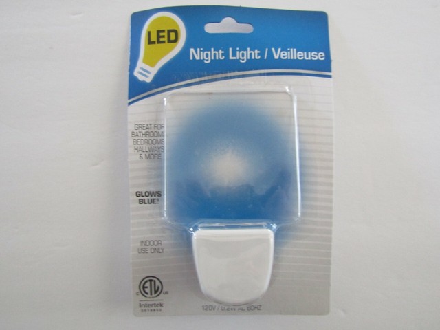 Sailboat Night Light Blue LED Automatic Intertek 120v 0.4w AC 60 Hz for ...