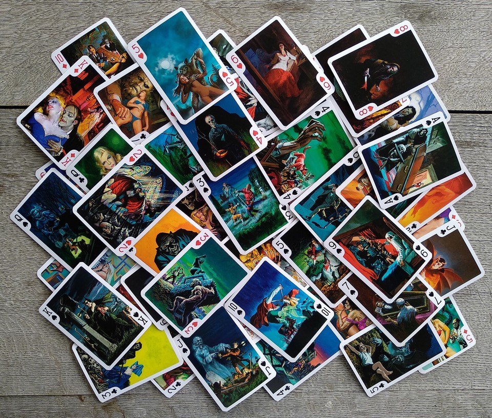 HALLOWEEN Playing Cards (Poker Deck 54 Cards) Horror Thriller ...