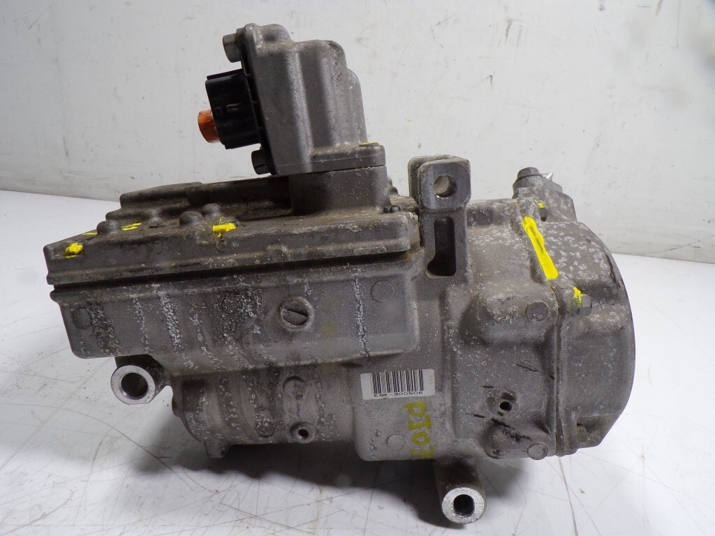 926008999R Air Conditioning Compressor Renault Zoe 2012 5487952 for ...