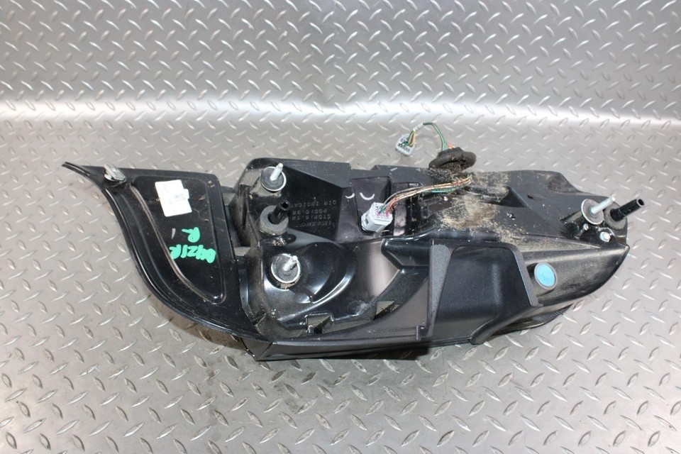 18-23 Mustang Passenger Right RH Taillight Tail Light Lamp Lens OEM ...