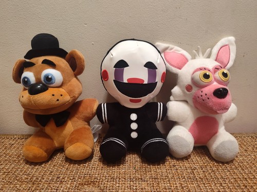 FNAF Funko 3 OG Plush Bundle Freddy Fazbear Puppet Mangle 2016 and 2020 ...