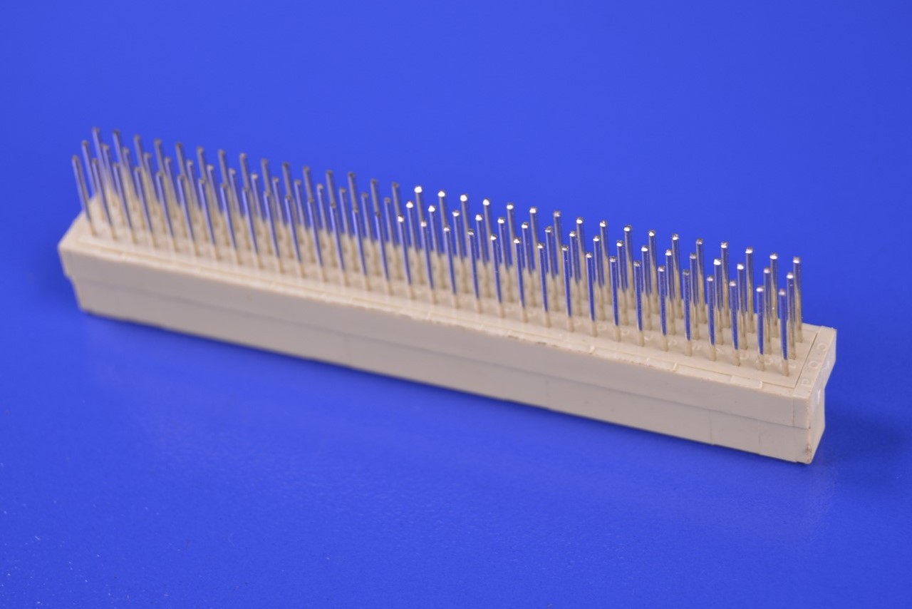 Vector Electronics 96-pin DIN Wire-Wrap Connector P/N: RE96FW | eBay