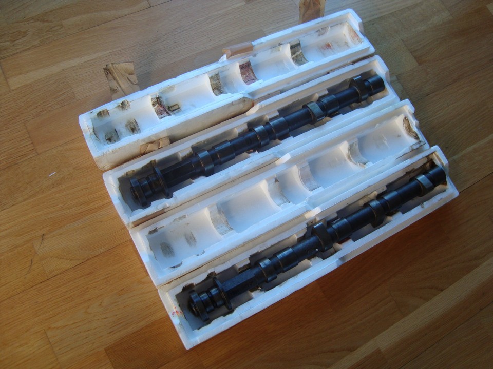 Toyota Corolla Levin & Sprinter Trueno TE27 TE37 TE47 TE51 TE71 2TG ...