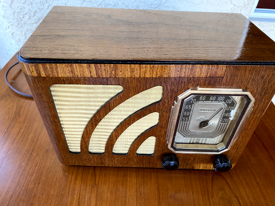 Philco tube radio restored with Blue Tooth | eBay