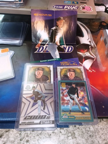 Randy Johnson 2002 Donruss Super Estrellas Poster & (x4) Trading Cards ...
