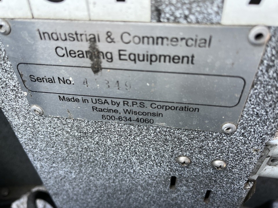 Factory Cat 250 Floor Scrubber Ride On Cleaner Electric With Charger | eBay