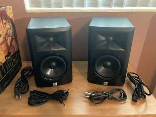 Pair of JBL LSR305 3 Series Linear Spatial Reference Studio Monitors ...