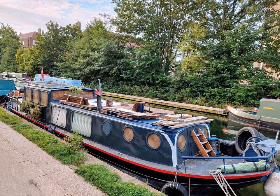 Dutch Tulip Barge 55 ft -Mercedes Engine 9ft Widebeam Boat Modernised ...