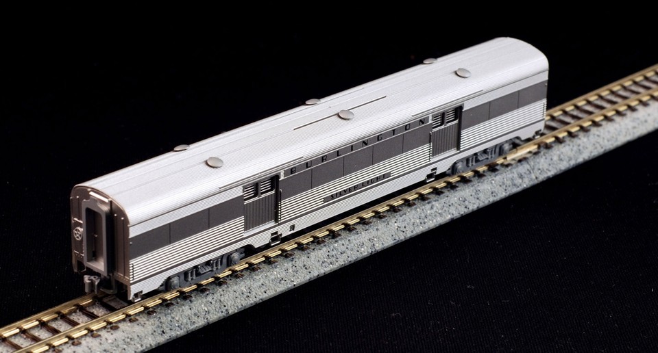 Kato 106-004-1 N Scale Burlington CB&Q E5A & Silver Streak Zephyr Train ...