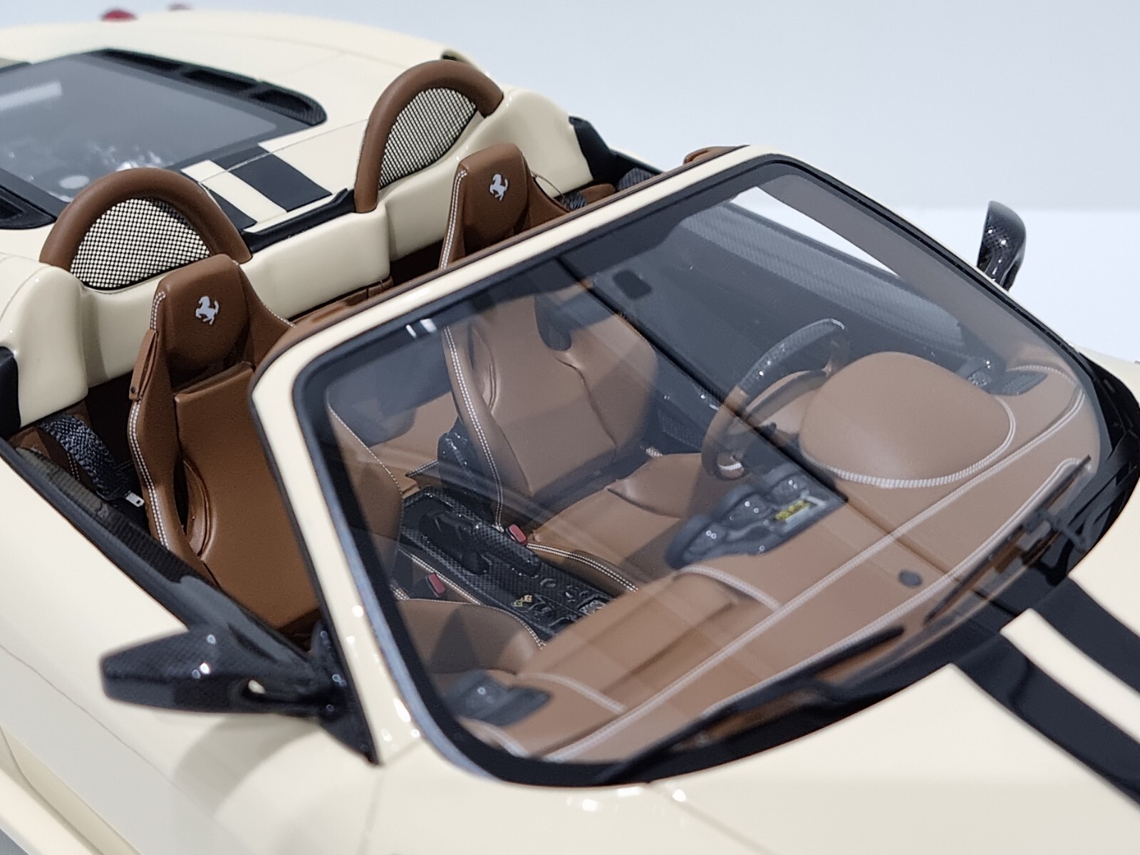 1/18 Dino Model Ferrari 16M Scuderia Spider Milky White L.E 30 Similar BBR MR | eBay