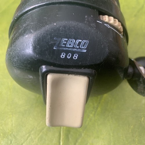 Zebco 808 Vintage Spincast Fishing Reel Metal Foot USA Heavy Duty Green ...