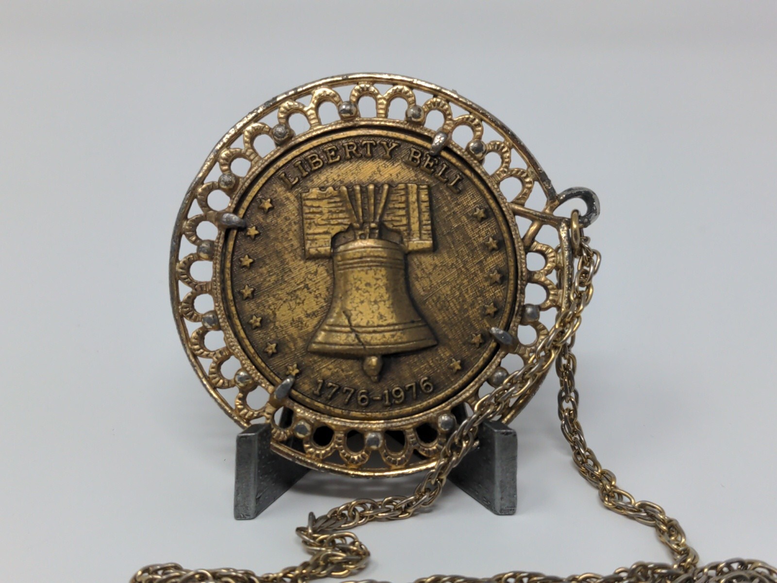 1776 Liberty Bell Bicentennial Coin / Necklace - 407 - Gem
