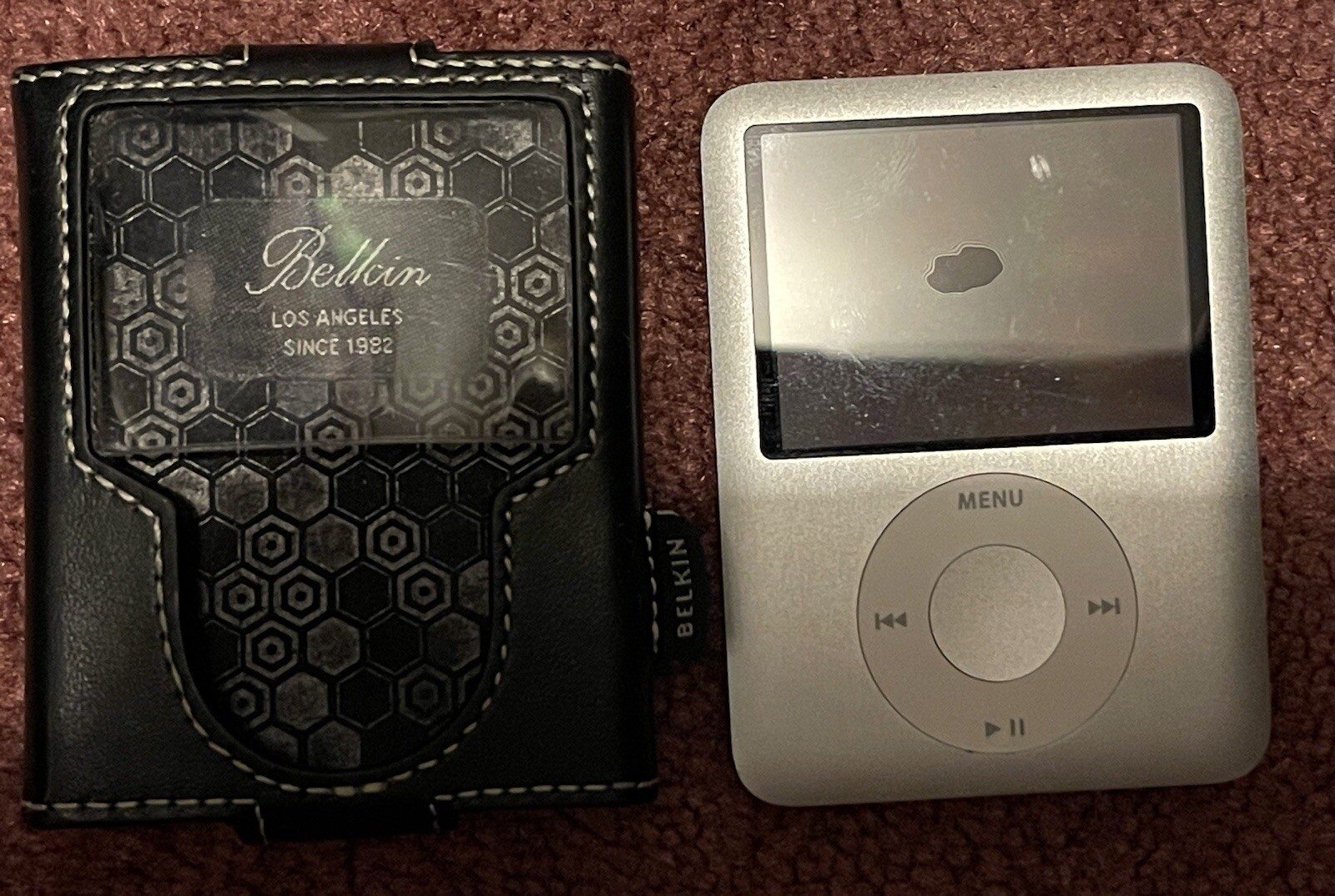 Apple A1236 Silver iPod Nano 3rd Generation Silver 4GB - Read ...