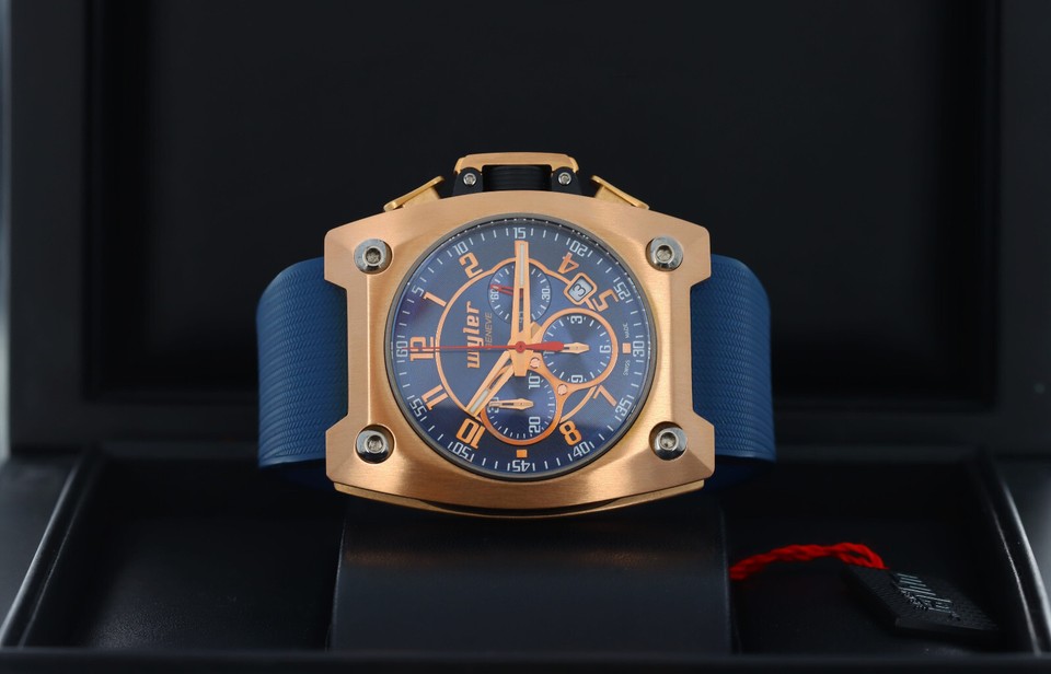 Wyler Code R Chronograph 18kt Rose Gold 'Bleu' Incaflex 1005.00.B02.RBA ...