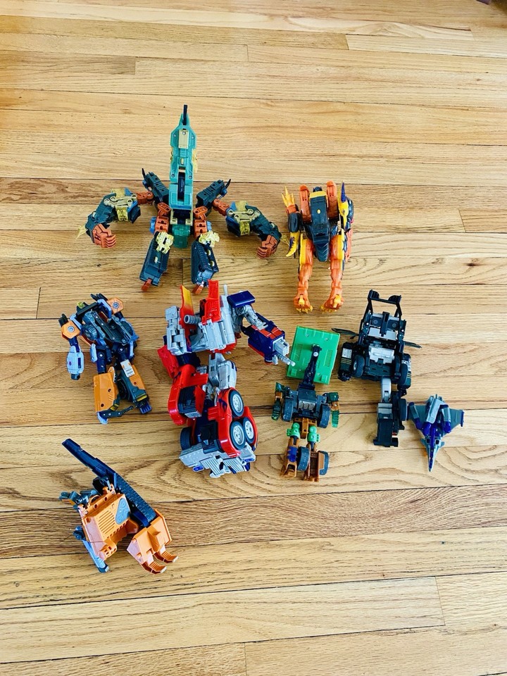 Transformers Cybertron RID Ultra Class SCOURGE Hasbro 2004 And More LOT ...