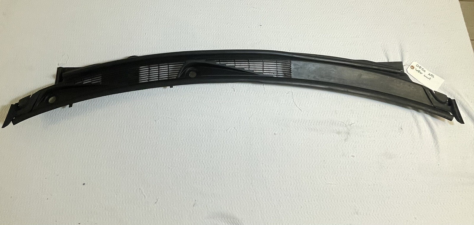 2007 Pontiac G6 Windshield Wiper Cover Cowl Baffle Trim for sale online ...