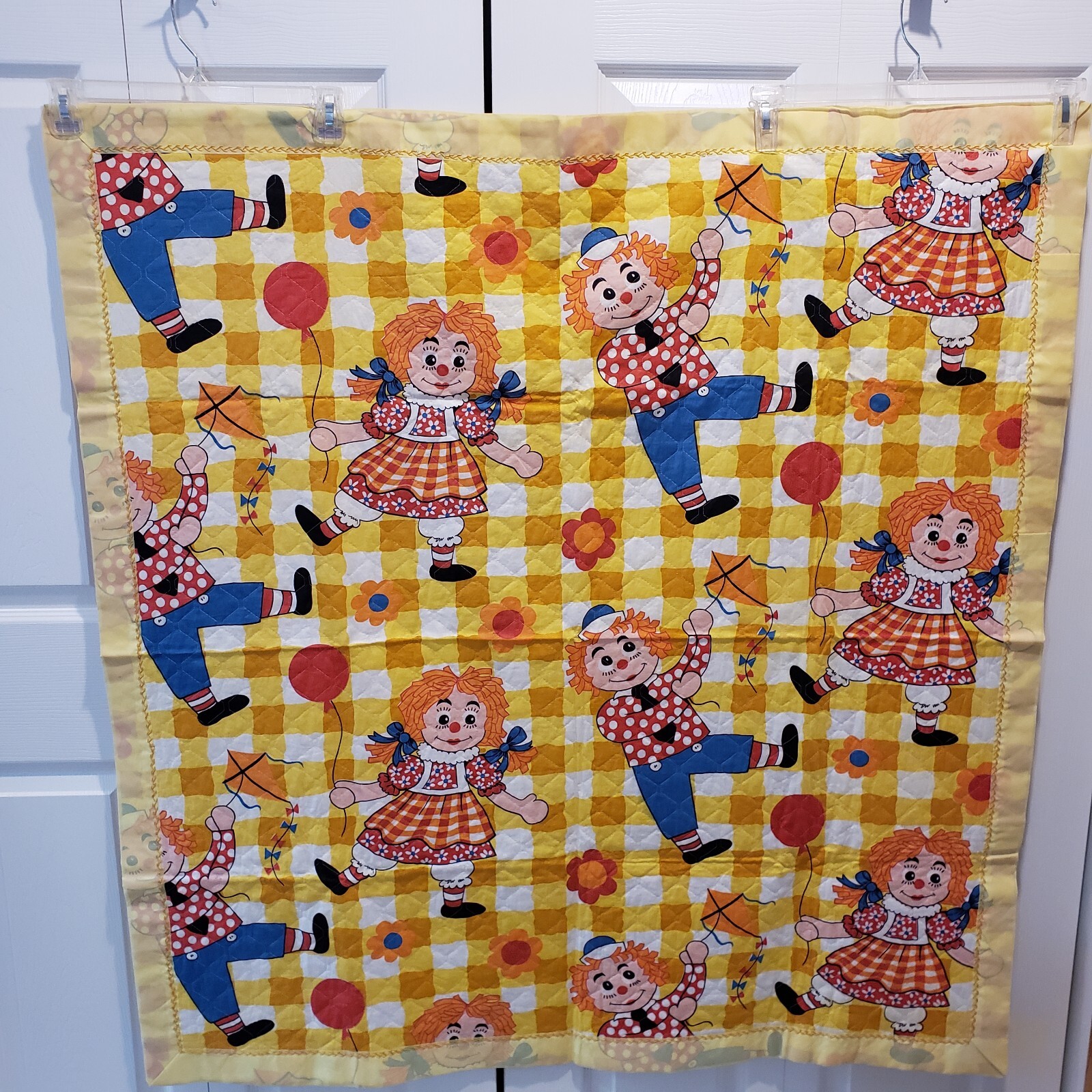 Vintage Raggedy Ann & Andy Hand Made Quilt Satin Trim Baby Crib Blanket ...
