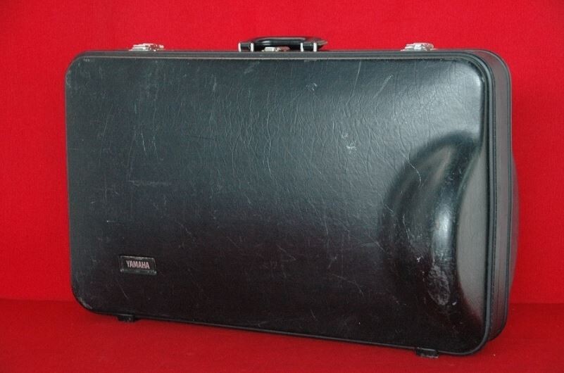 Yamaha YEP-321 YEP321 Euphonium 4 Valve with Hard Case | eBay