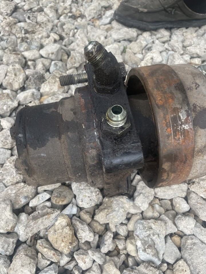 Ferris Zero Turn Mower Hydro Wheel Motor Pump | eBay