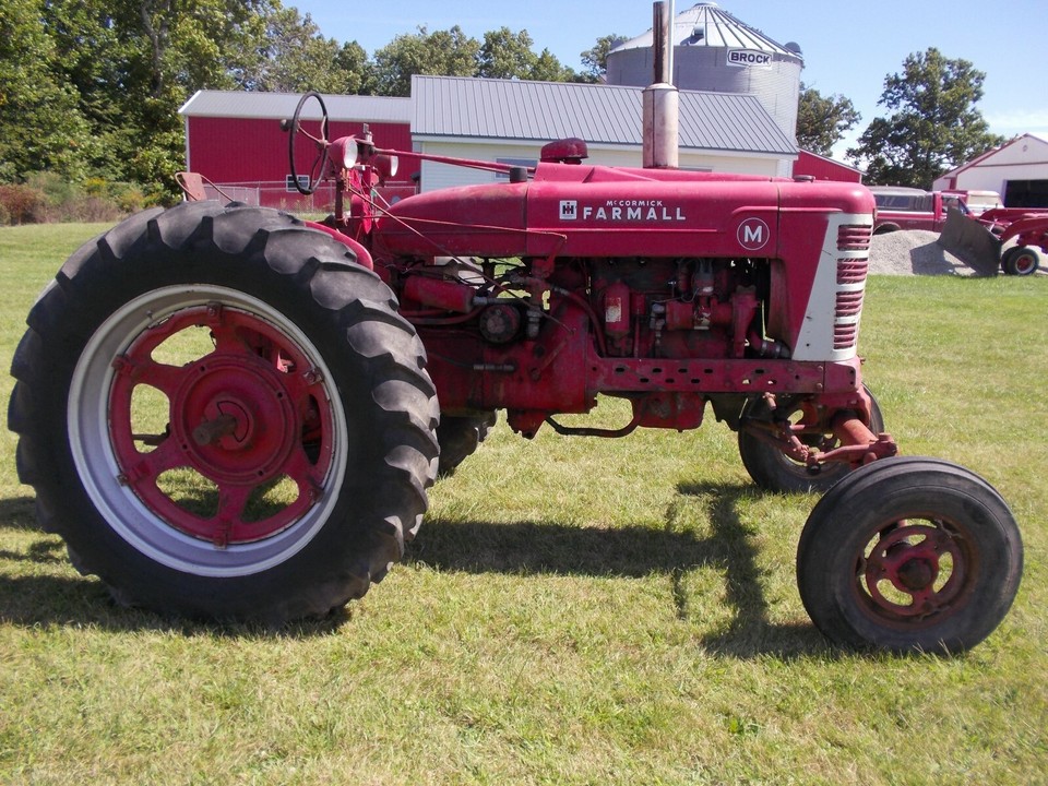 Farmall M IH Wide frontend tractor Live Hydraulics Power Steering PTO ...