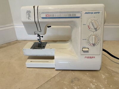Janome Schoolmate S-3015 Sewing Machine comes with Cover & power supply ...