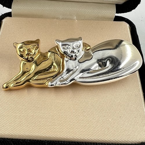 Cuddling Cats Brooch Silver And Gold Tone Pin Vintage Feline Lioness ...