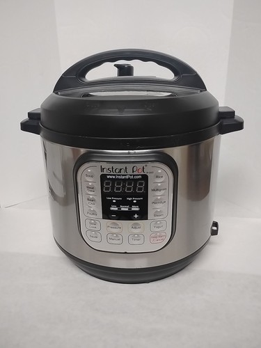 Instant Insta Pot Duo 60 V2 6 Quart Multi-Use Pressure Cooker Tested ...