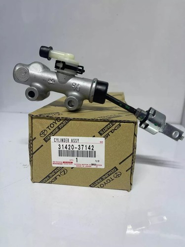 Toyota Dyna GDY231 GDY281 WU342 WU600 OEM Clutch Master Cylinder 31420 ...