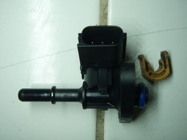 Ford Focus Zx3 00-04 Fuel Rail Pressure Regulator Sensor DOHC Zetec for ...