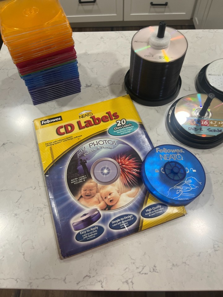Massive LOT - BLANK DVD-R, CD-RW, Labels, Jewel Cases Memorex 16x 4.7GB ...