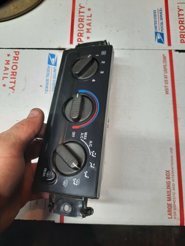 1999 - 2004 Chevrolet Blazer Bravada A/C Heater Climate Control P ...