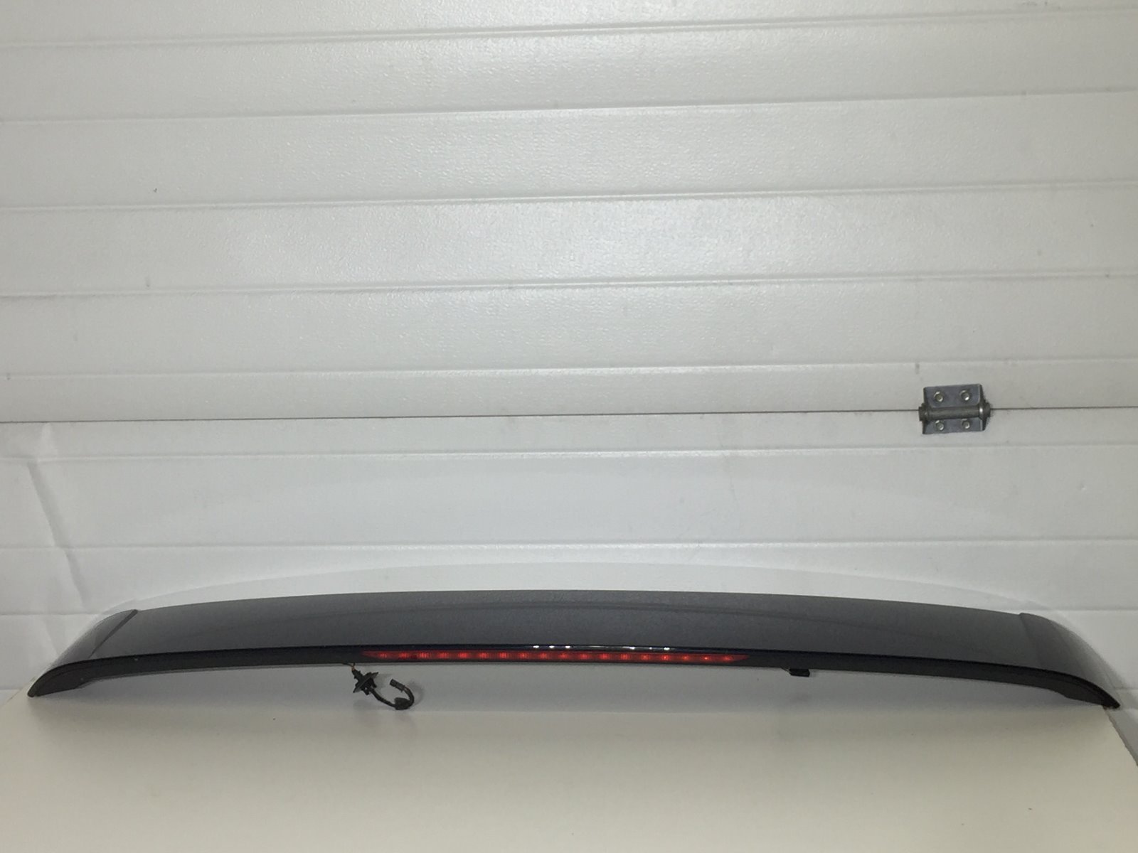 2009 - 2013 Audi Q5 OEM Spoiler part# 8R0 827 933 | eBay