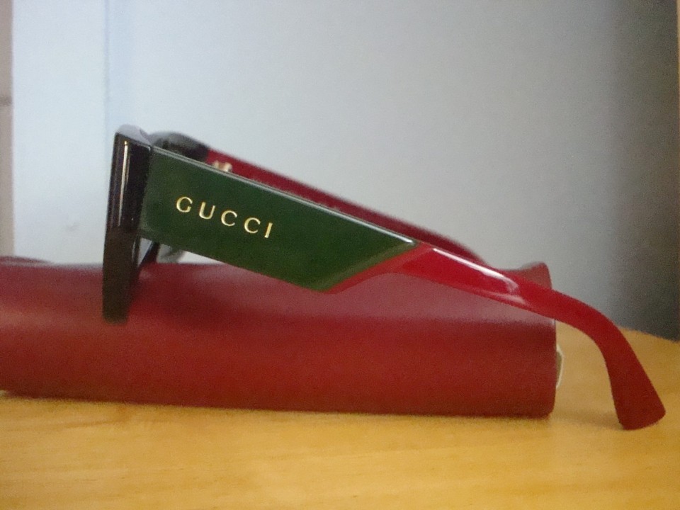 GUCCI SUGLASSES GG 1668S BLACK/RED WITH GREEN LENS | eBay