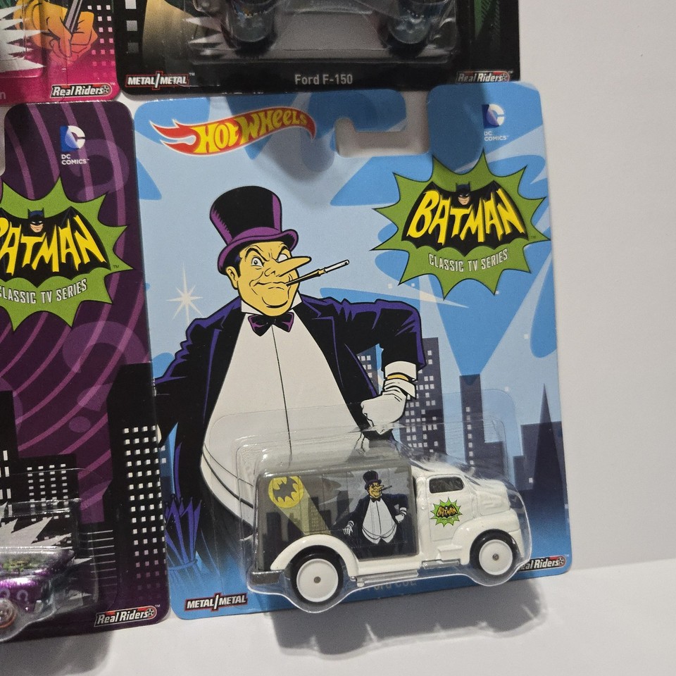 Hot Wheels DC Real Riders Batman Catwoman Joker Penguin Robin 2014 Set ...