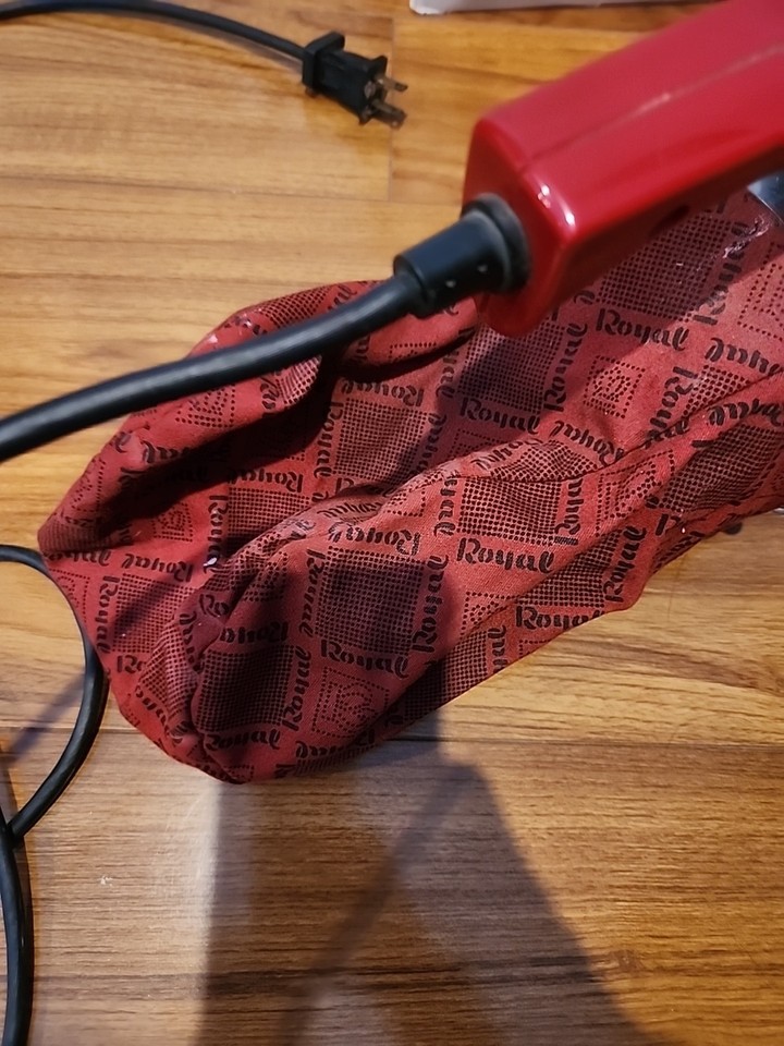 Dirt Devil 103 Hand Held Vacuum Cleaner - Red Good Working Condition ...