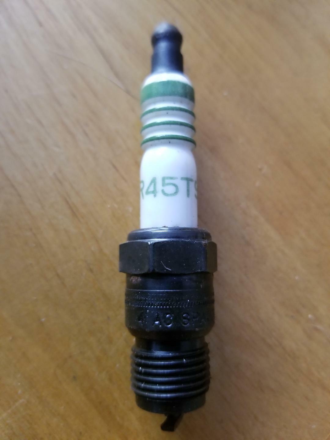 NOS 1969-74 Pontiac Firebird Buick GS AC R45TS Acniter II Spark Plug GM ...