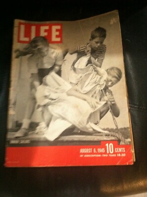 Vintage Life Magazine Junior Sailors 8/6/1945, Shoulder Insigna Patches ...