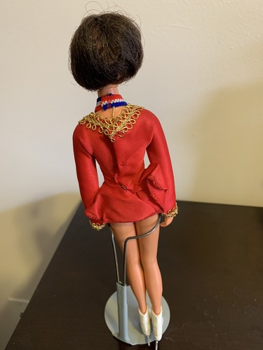 1977 Ideal Dorothy Hamill Ice Skating Doll Olympic Medal Winner Barbie ...