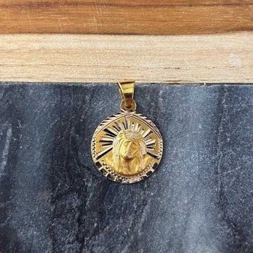 Medallion pendant with the face of Jesus in 14-karat yellow gold | eBay