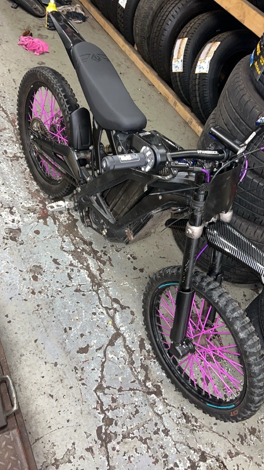 Surron Light Bee X (carbon fibre) Electric Dirt Bike Sur Ron LBX | eBay UK