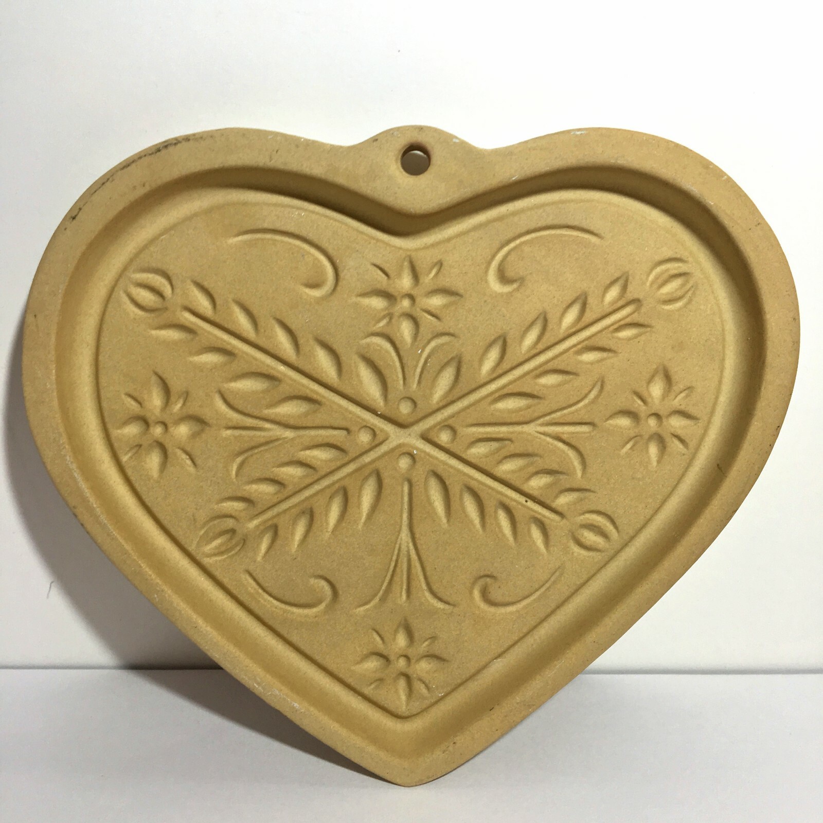 SET OF 3 The Pampered Chef - Heart Cookie Molds 2000 2001 2002 *FAST ...