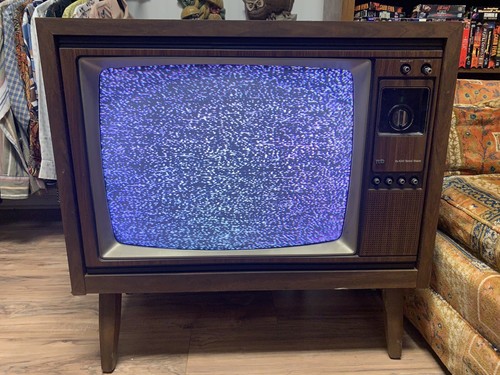 Vintage 1977 RCA XL-100 Console TV Rare MCM Legs Stand Television Retro ...