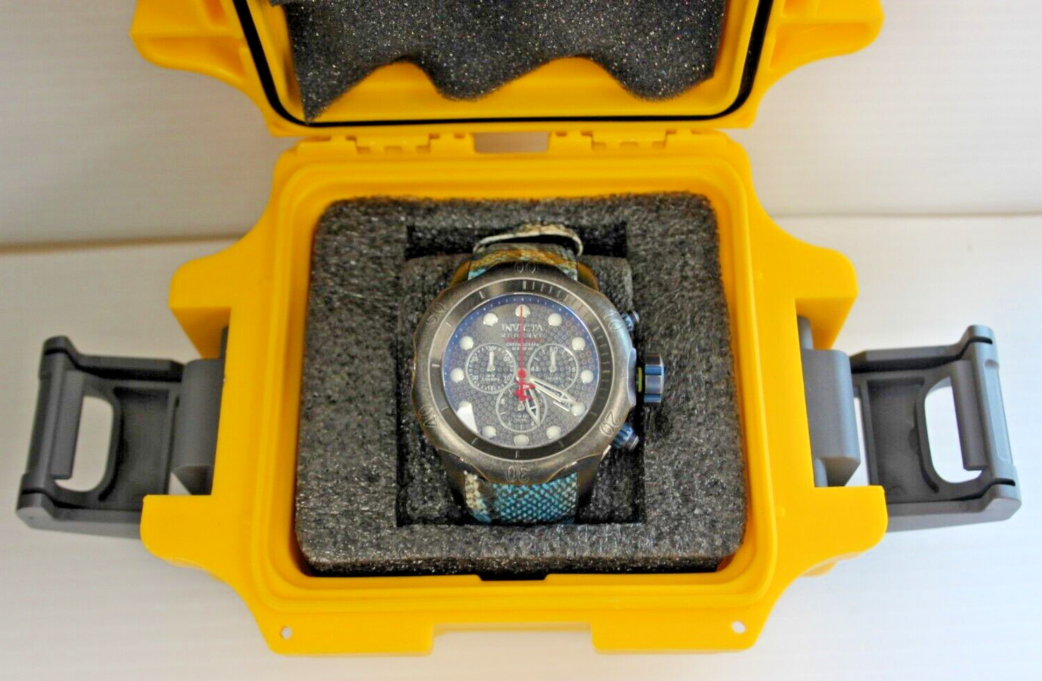 Invicta Reserve Subaqua Men Model 19340 - Men's Watch… - Gem