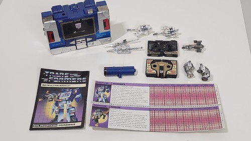 Transformers G1 Vintage Soundwave, Buzzsaw, Rampage and Booklet and ...