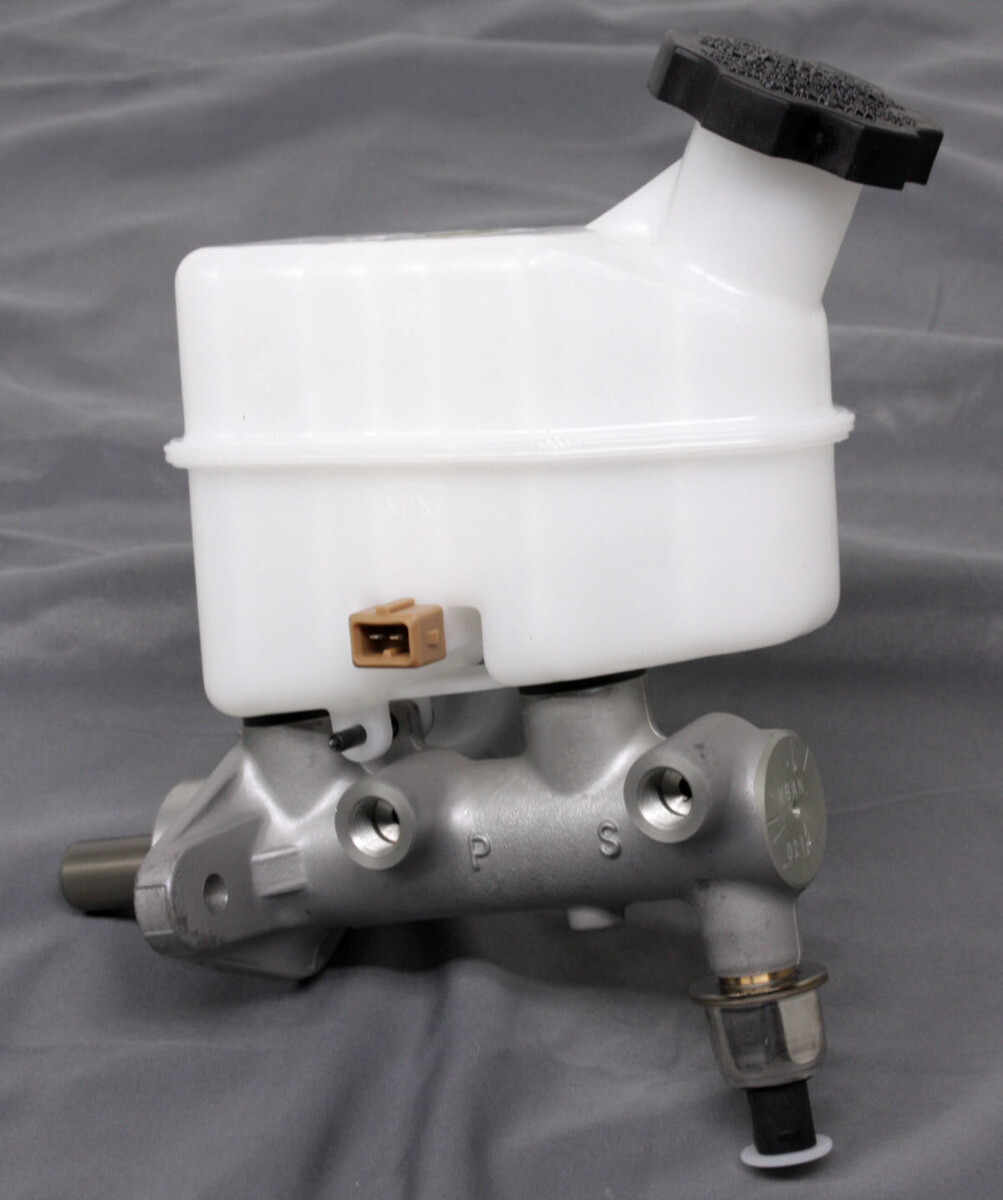OEM Hyundai, Kia Tucson, Sportage Brake Master Cylinder 58510-2E500 | eBay