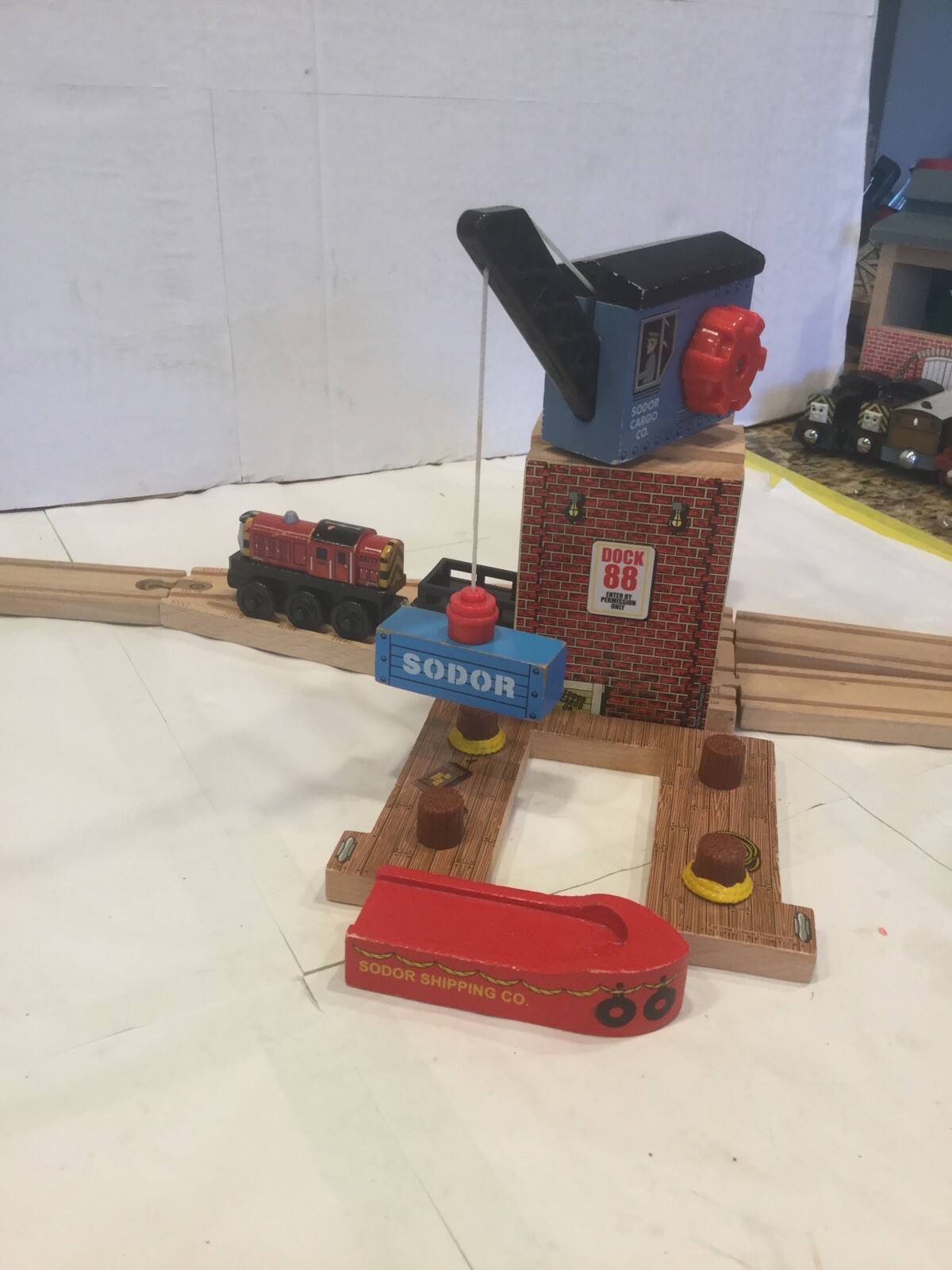 SODOR CARGO CO.~CRANE~SALTY~CAR~CARGO~DOCK~BARGE~TRACKS~Thomas The ...