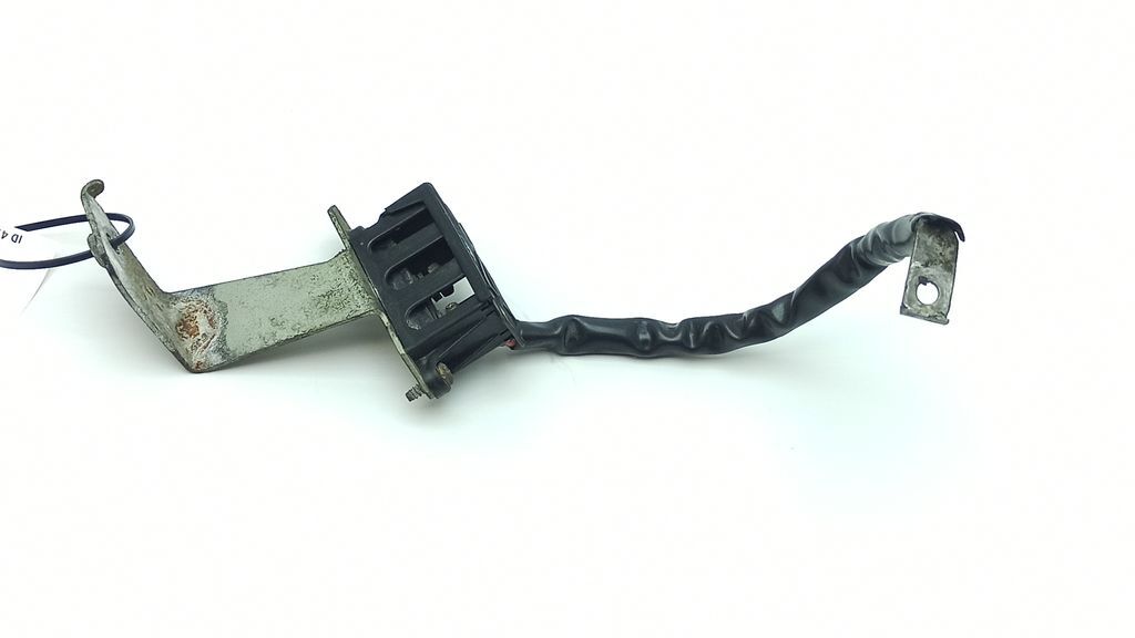 MERCEDES W124 W123 W201 Cable Wire Distributor Connector 1235400369 ...