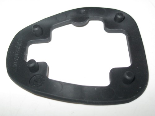 BMW E81 E82 E87 E88 LH Headlight Washer Jet Seal Gasket 61677179467 New ...